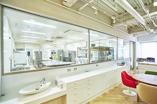 スイーツ工房focetta（フォチェッタ）（大阪府大阪市中央区） パティシエ／正社員の求人情報・募集内容 | パティシエント